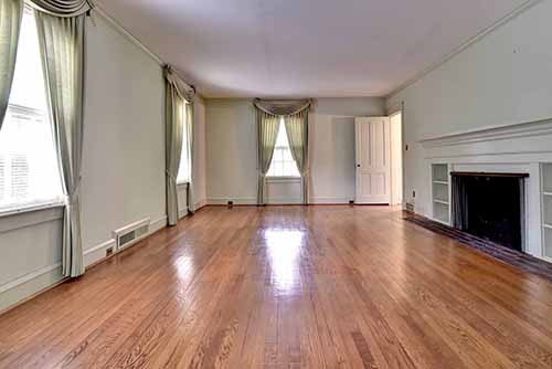 221 James River Drive Photos